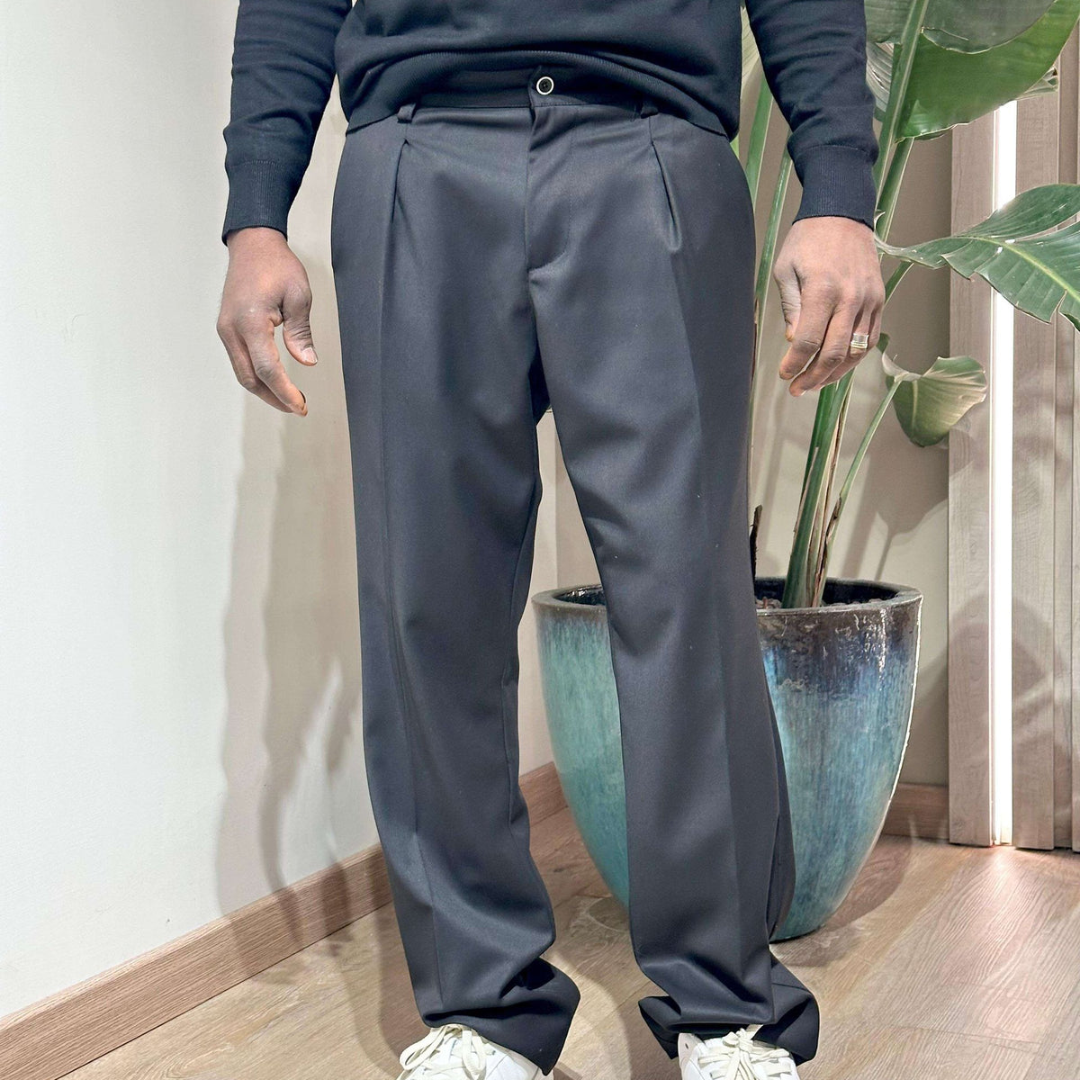 Jahvè Pantalaccio – Charme and More